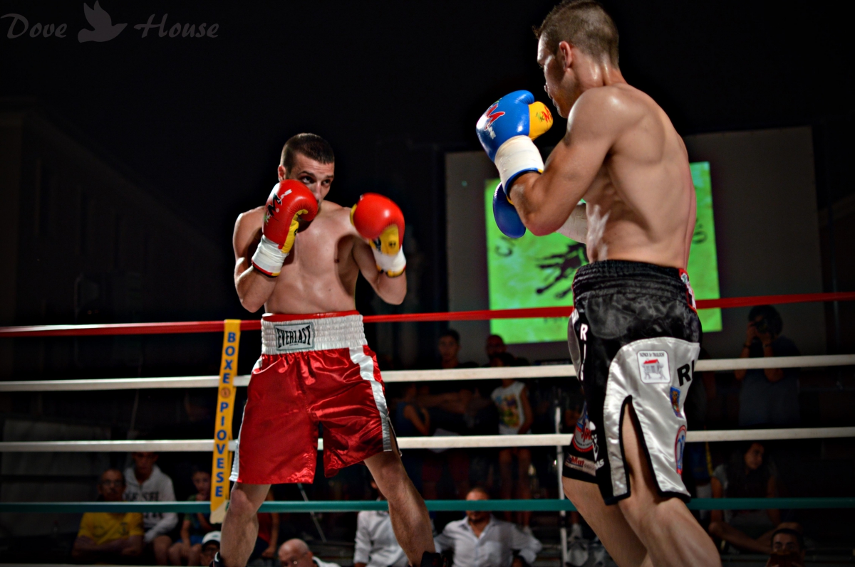 La grande boxe sotto la torre - 23/07/2016 - Luca Rigoldi